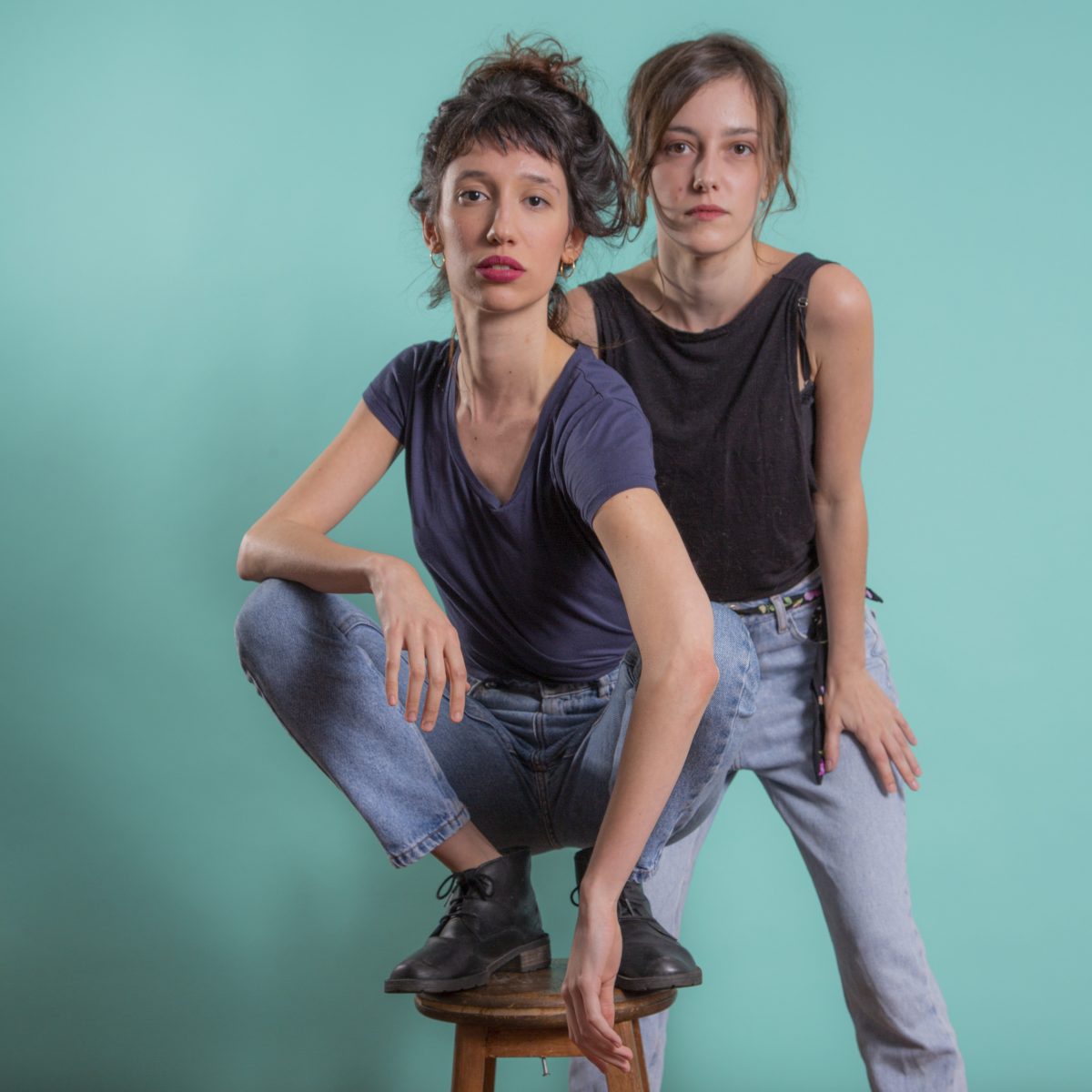 A vida e as controvérsias de Tina, personagem que satiriza a classe ...