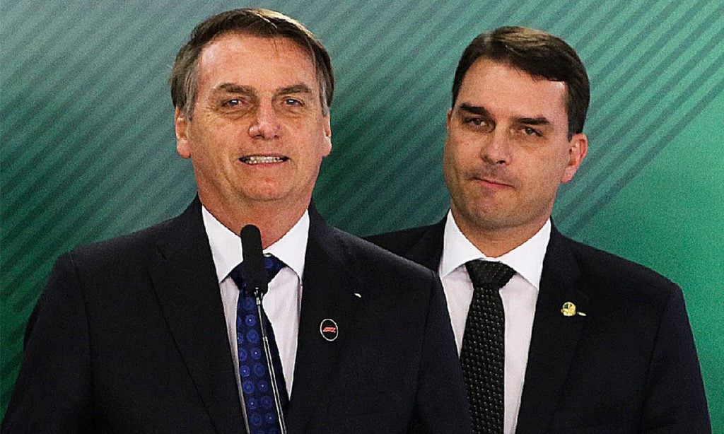 Bolsonaro e Flávio visitaram miliciano Adriano da Nóbrega na prisão ...