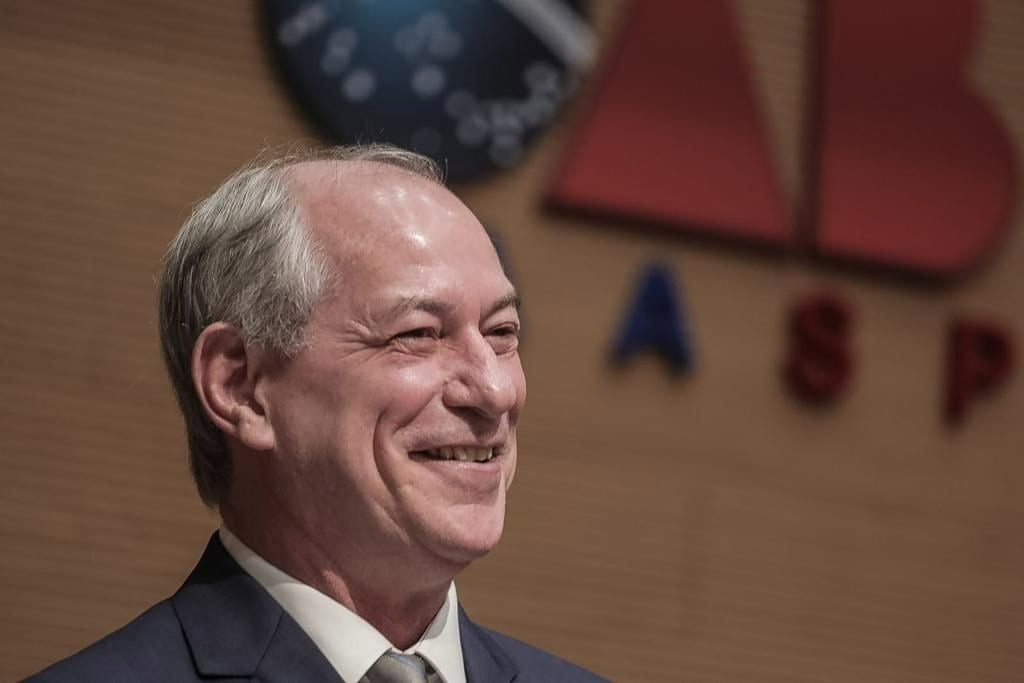 Ciro Gomes comemora vitória do PDT contra Bolsonaro no TSE: 'Fez-se ...
