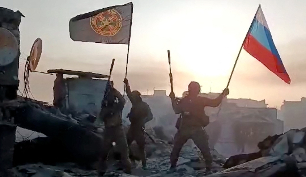 Rússia afirma ter tomado Bakhmut, epicentro dos combates na Ucrânia ...