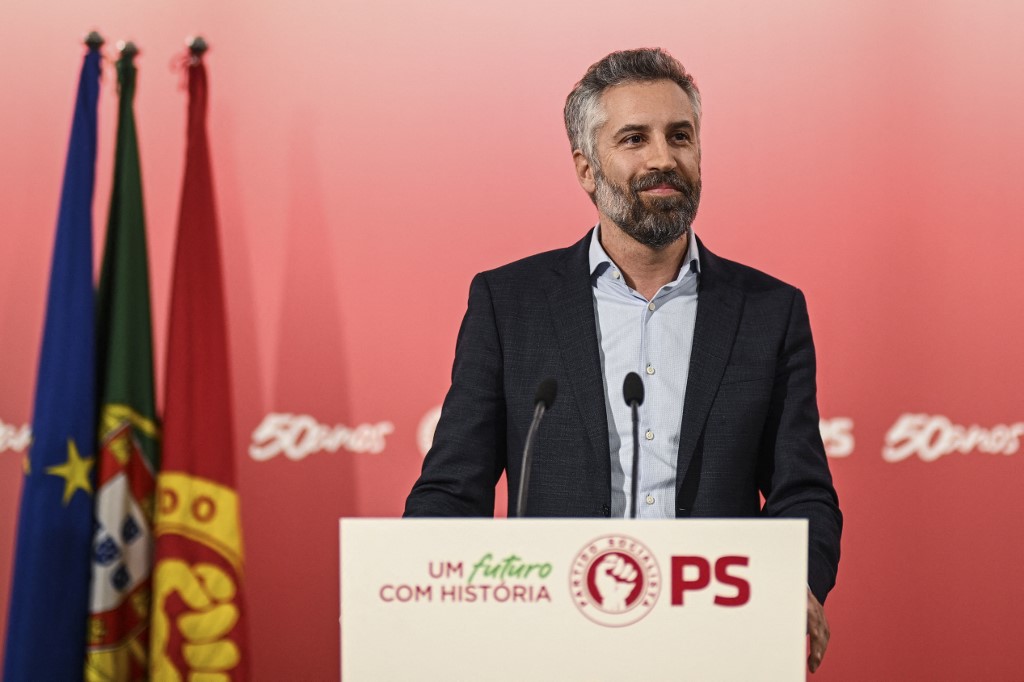 Portugal: Partido Socialista escolhe substituto do primeiro-ministro ...