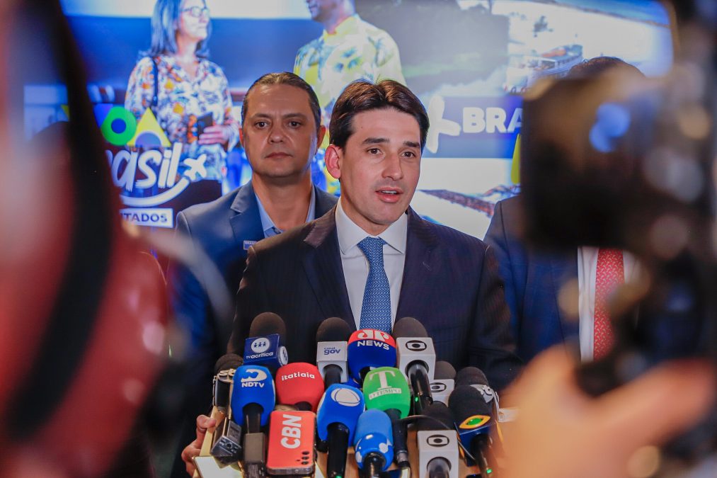 Governo lança a 1ª fase do Voa Brasil, voltada a aposentados; entenda ...